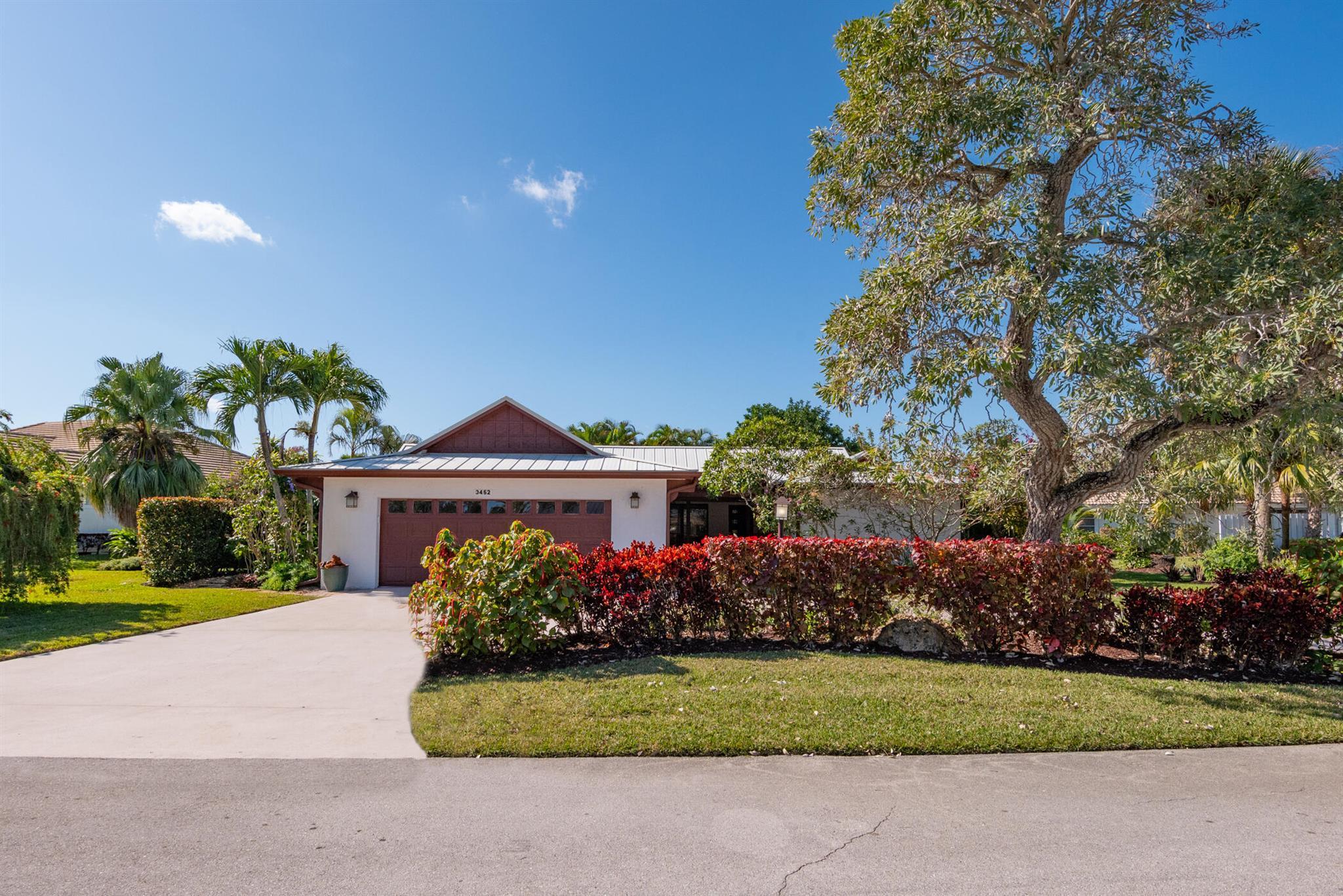 3452 SE Court Drive, Stuart, FL - lhrmls-02648901 - Beach-Homes.com