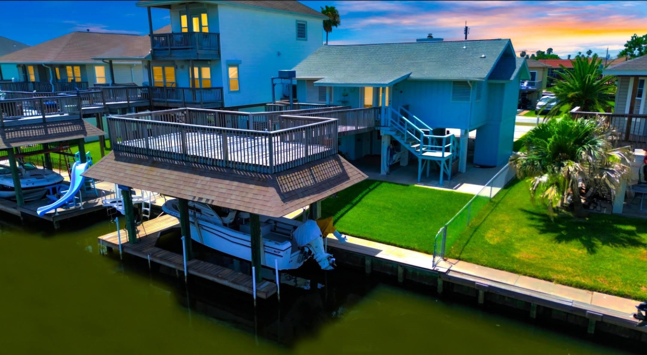 518 Pompano Street Drive, Bayou Vista, TX - lhrmls-02787628 - Beach ...