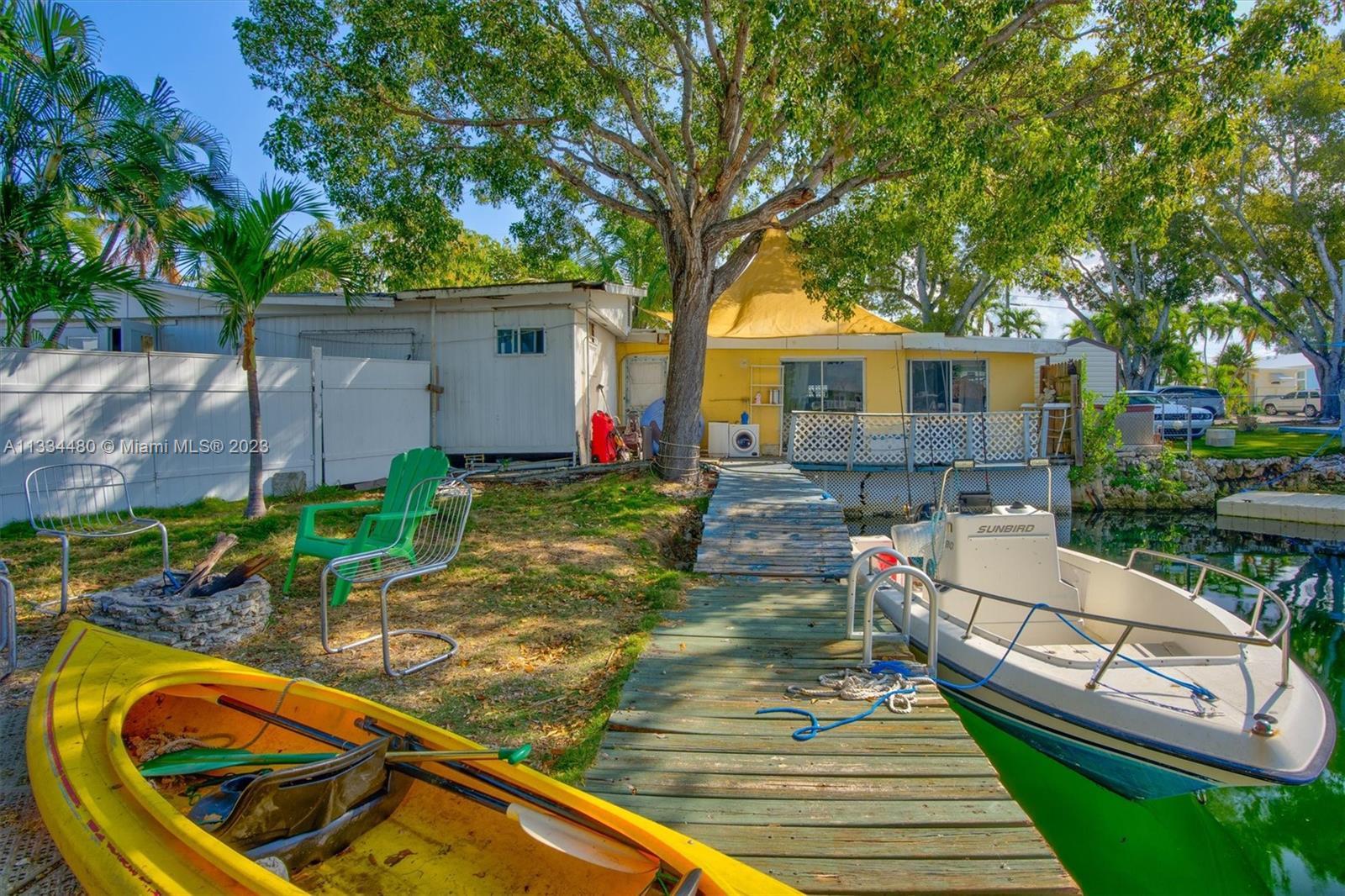 6 Avenue E, Key Largo, FL - lhrmls-01484009 - Beach-Homes.com