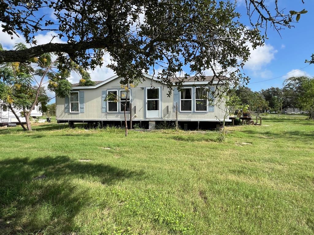 227 & 231 S Kossuth Street, Rockport, TX - lhrmls-03090847 - Beach ...