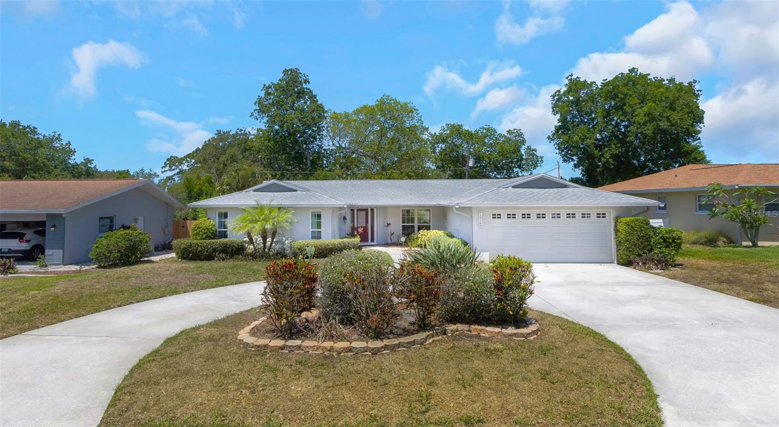 1516 HIGH BLUFF DRIVE, LARGO, FL - lhrmls-01604706 - Beach-Homes.com