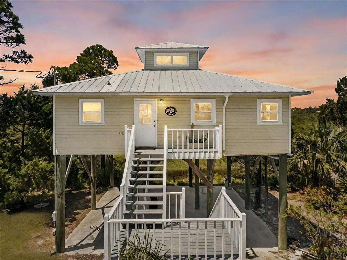 12450 E POINT ROAD, CEDAR KEY, FL - lhrmls-02165670 - Beach-Homes.com